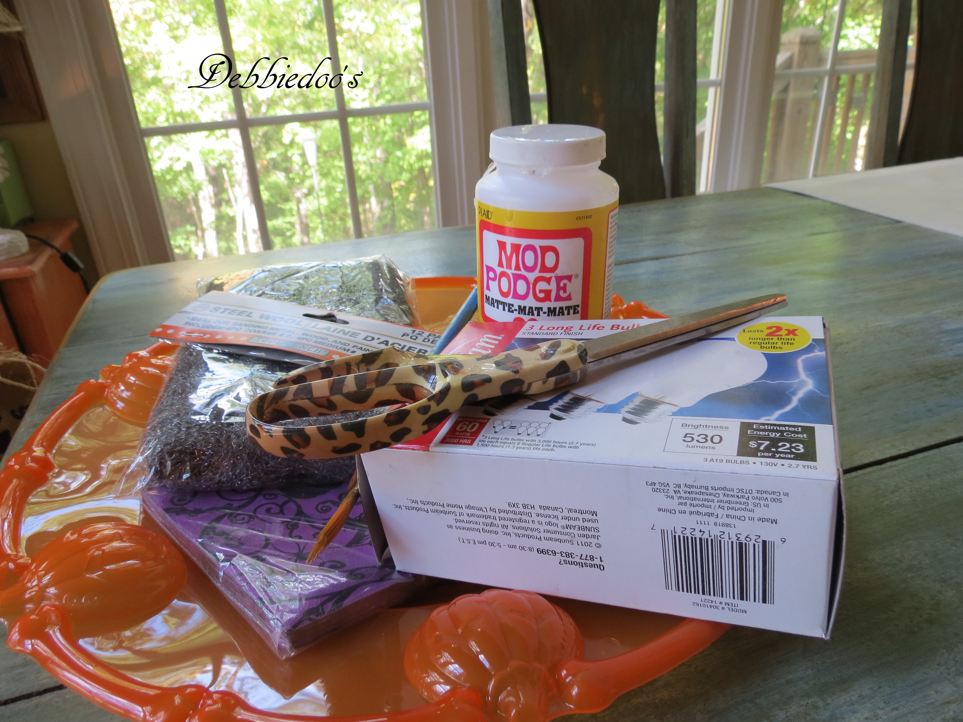 Light Bulb Moment At The Dollar Tree Crafts diy Debbiedoo s light-bulb-moment-at-the-dollar-tree-crafts-diy-debbiedoo-s